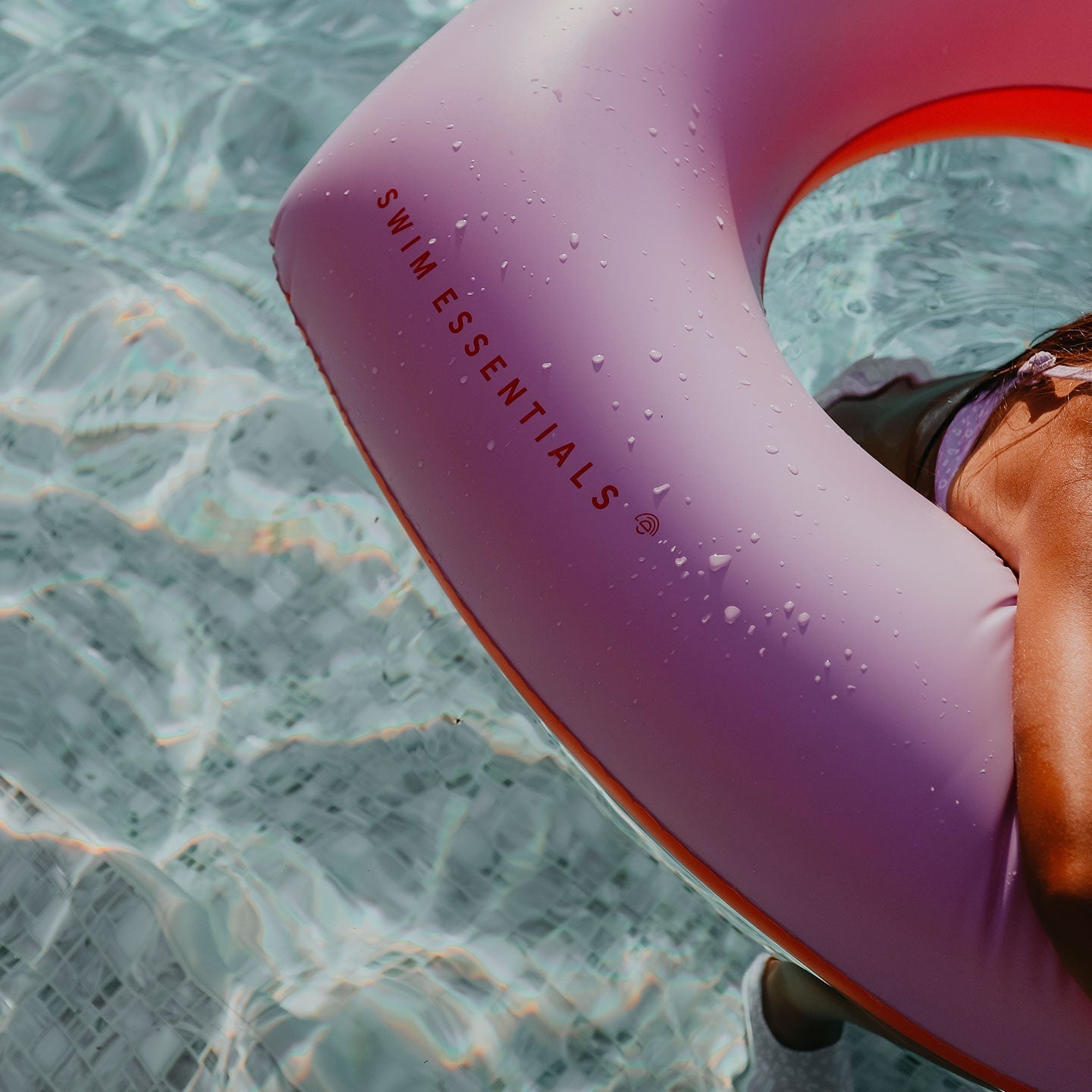 Inflatable items wholesale | The Essentials